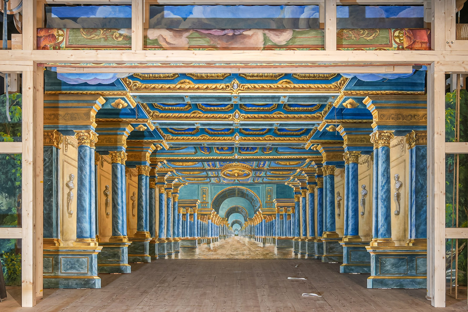 Vorhang auf! Die Rekonstruktion einer barocken Bühne im neuen ...